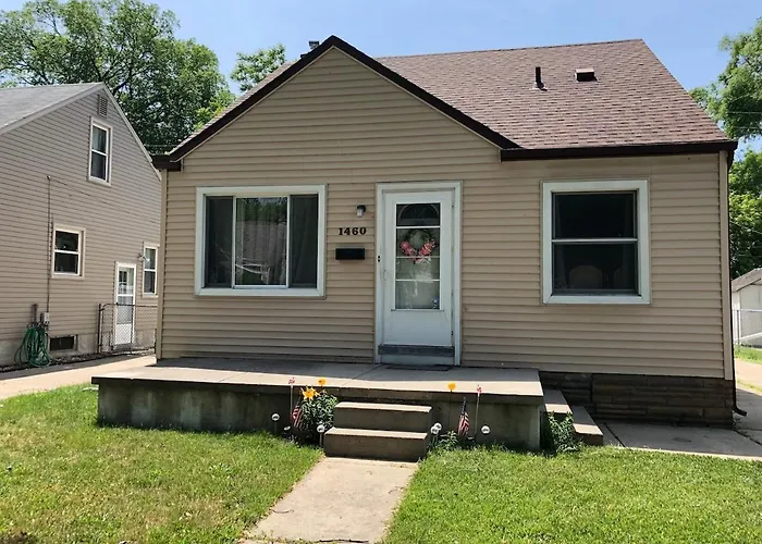 Top 12 Detroit Cabin Rentals , Michigan, United States |(Updated for 2026)